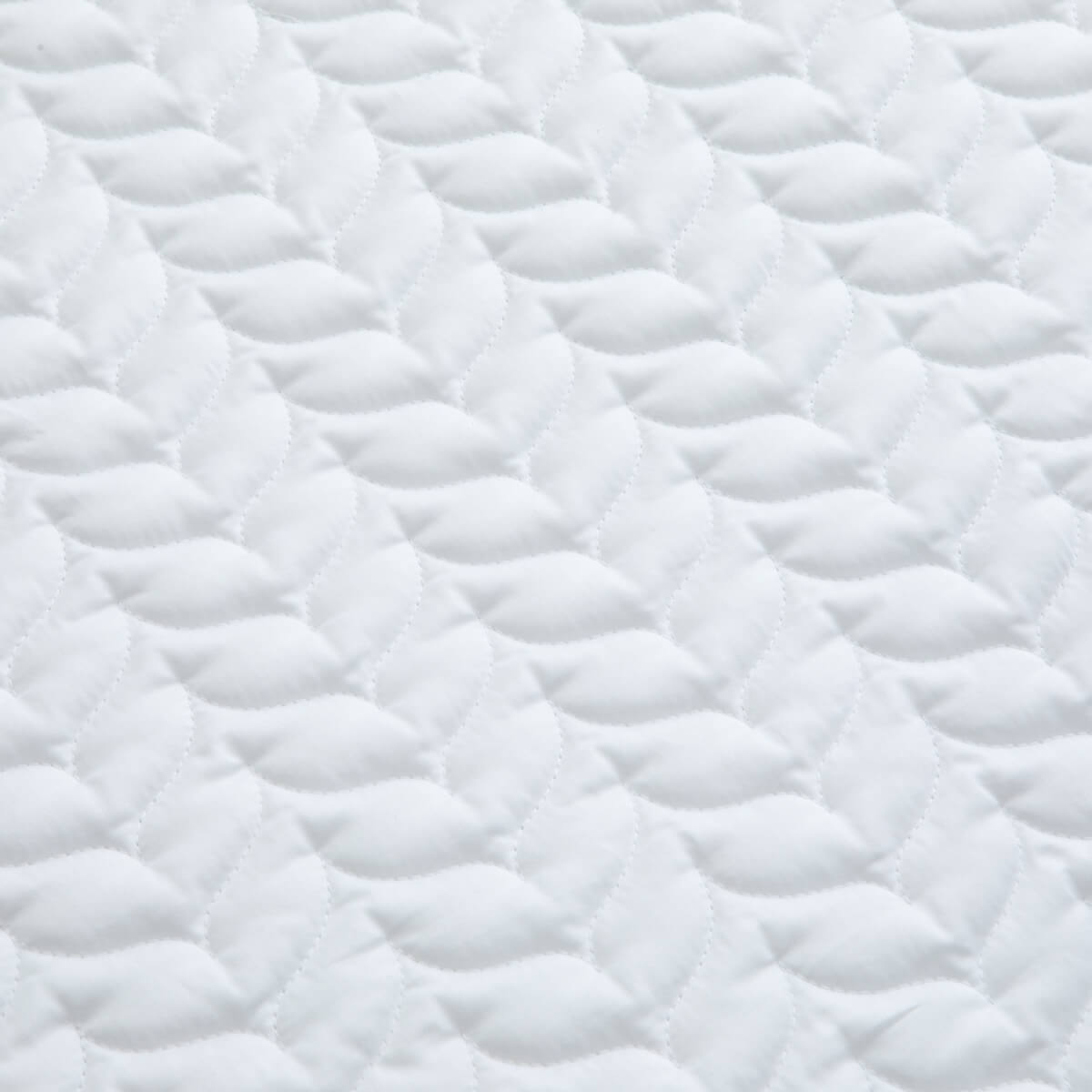 Cotton Quilted Leaf Pattern Throw, Pure White – Hampton & Astley